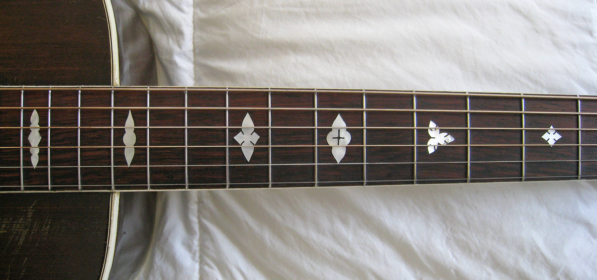 Comparing Gibson archtops with "Nick Lucas" inlays - The Unofficial ...